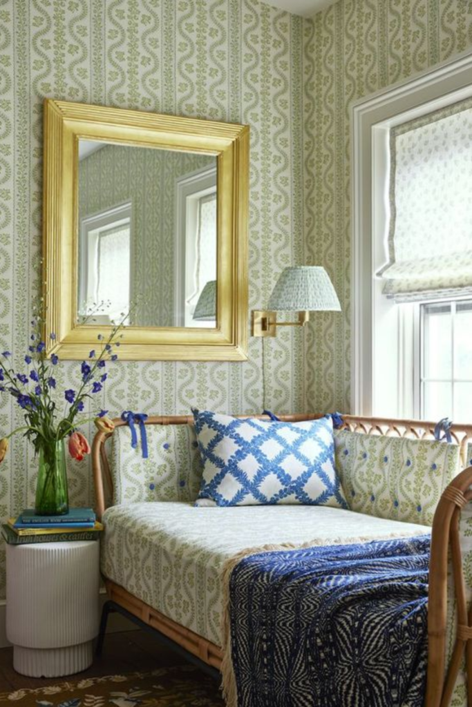 15 Colorful Bedroom Wallpaper Ideas that Will Brighten Any Room ...