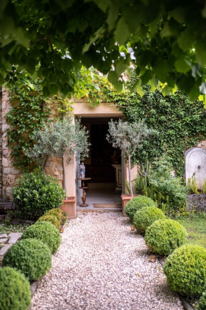 European Patio Garden Ideas That Will Make Your Backyard Look Gorgeous ...